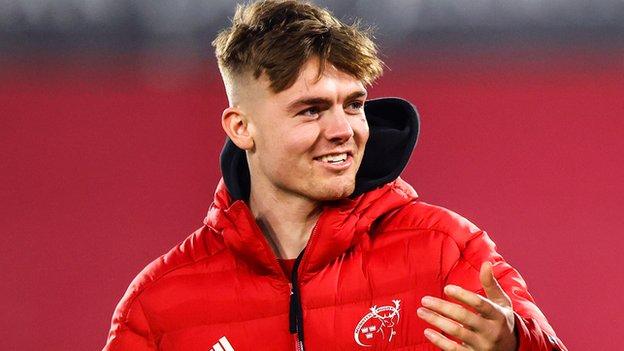 Jake Flannery: Munster fly-half agrees to join Ulster on one-year ...