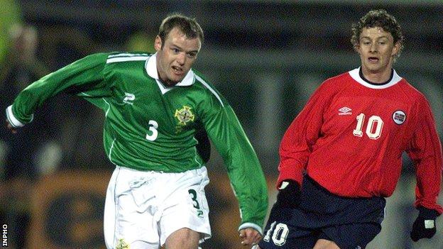Peter Kennedy: Former NI international joins Glenavon coaching staff ...