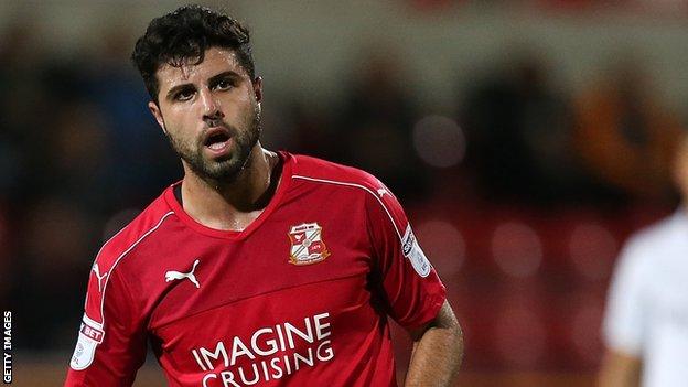 Yaser Kasim: Northampton Town sign ex-Swindon Town midfielder - BBC Sport