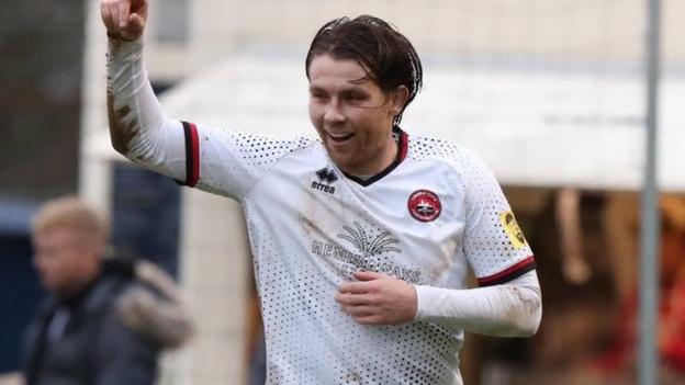 Truro City: Tyler Harvey 'moment of genius' seals Havant and ...