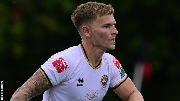 Truro City: Andrew Neal's stoppage-time goal seals FA Trophy progress ...