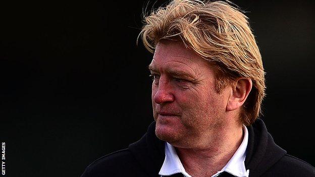 Stuart McCall: Scunthorpe United appoint ex-Bradford City manager ...