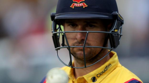 T20 Blast: Cameron Delport hits 38-ball century in amazing Essex win ...