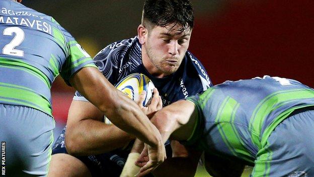 George Nott: London Irish sign forward from Sale Sharks - BBC Sport