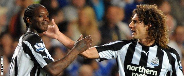 Nile Ranger: Southend United sign striker on one-year deal - BBC Sport