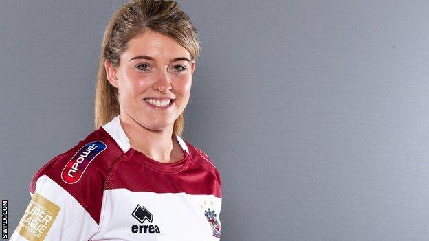 England v Wales: Vicky Molyneux named in England's squad and could earn ...