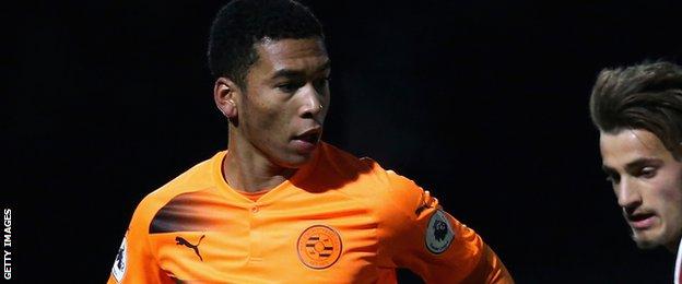 Ben Loader: England winger hopes to become family's second world ...