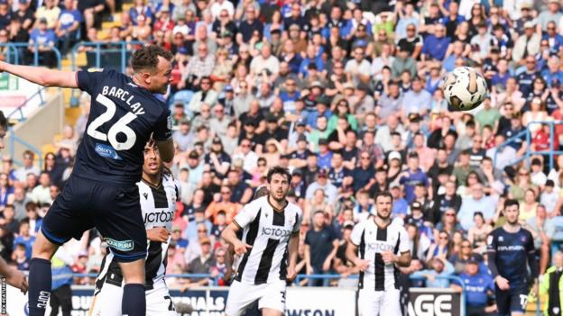 Ben Barclay: Carlisle United's Paul Simpson says 'massive shame ...