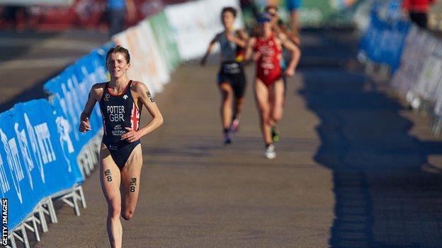 Birmingham 2022: Triathlete Beth Potter selected for Scotland team ...