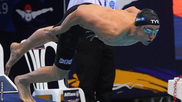 Stephen Clegg: British Para-swimmer sets butterfly world record in ...