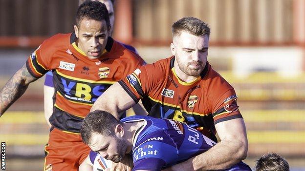 Tom Garratt: Hull KR sign Dewsbury Rams prop for undisclosed fee - BBC ...