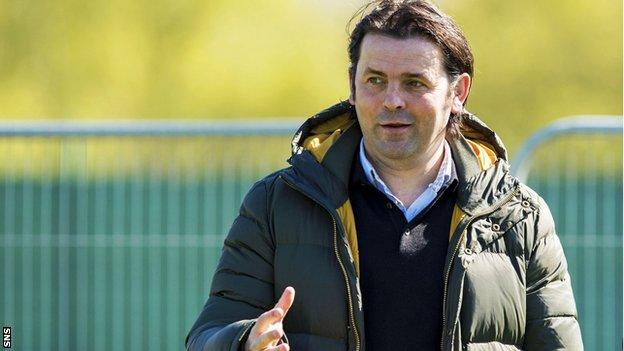Hearts: Paul Hartley happy to speak to club about vacant head coach ...