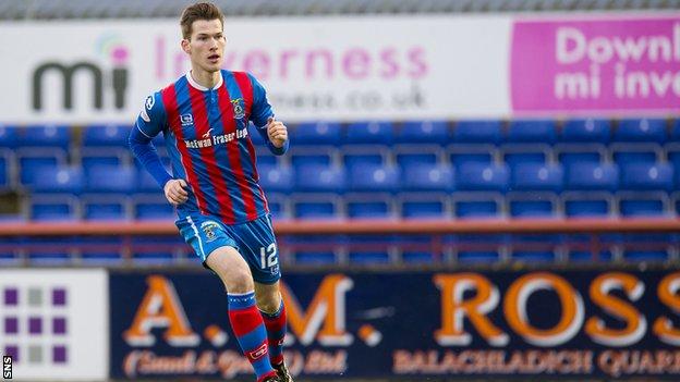 Jamie McCart: Inverness CT sign defender from Celtic - BBC Sport