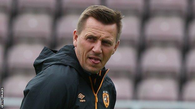 Haverfordwest County appoint Tony Pennock as new manager - BBC Sport