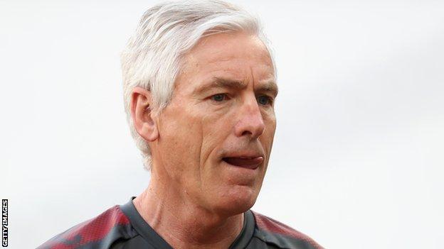 Arsenal suspend Under-23 coaches Steve Gatting and Carl Laraman after ...