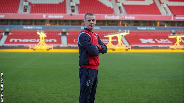 Jamie McDonnell: NI U17 international signs professional three-year ...