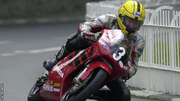 Joey Dunlop: Legendary NI rider's legacy and last TT treble remembered ...