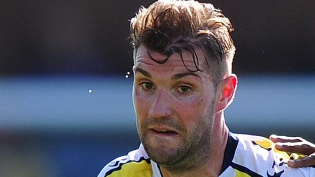 Ben Harding: Truro City caretaker boss wants job full-time - BBC Sport