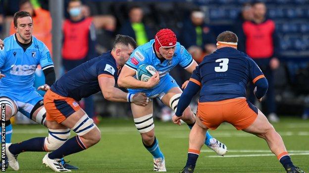 James Botham: Cardiff wait on injury to Wales back rower - BBC Sport