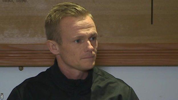 Dean Keates: Manager 'embarrassed' by Wrexham defeat - BBC Sport