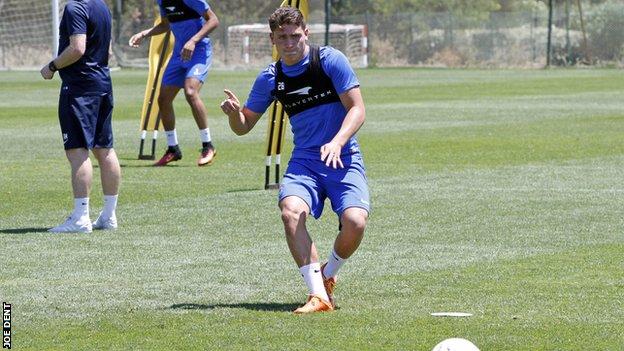 Matty Stevens: Peterborough United sign Barnet striker for new League ...