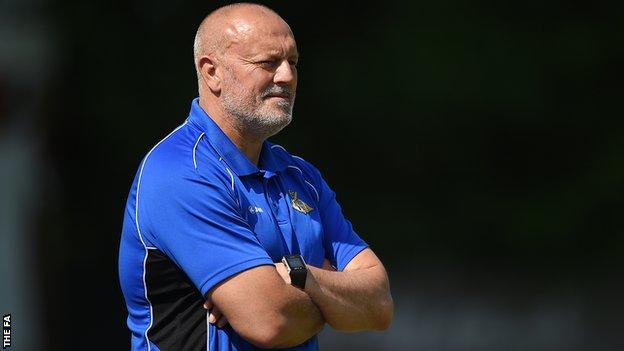 Neil Redfearn: Liverpool Ladies appoint Doncaster Rovers Belles boss as ...