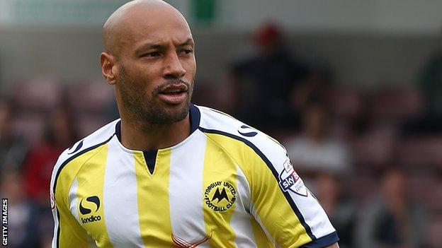 Karl Hawley: Mansfield Town bring in ex-Carlisle and Notts County ...