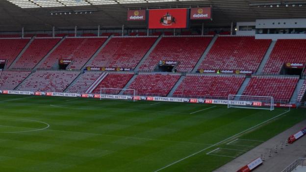 The Roker End: Sunderland rename Stadium of Light's South Stand - BBC Sport