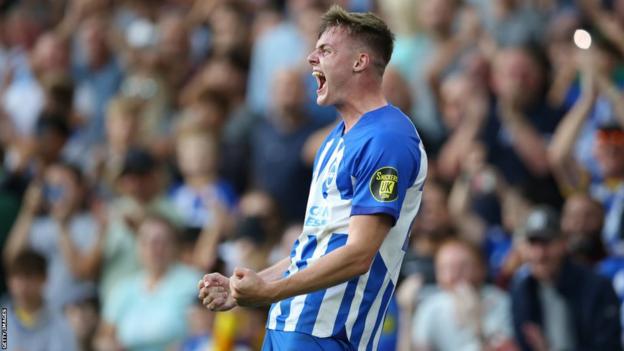 Brighton: Teenage striker Evan Ferguson signs new contract as Roberto ...