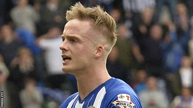 Aaron Burns: Coleraine midfielder leaves by 'mutual consent' - BBC Sport