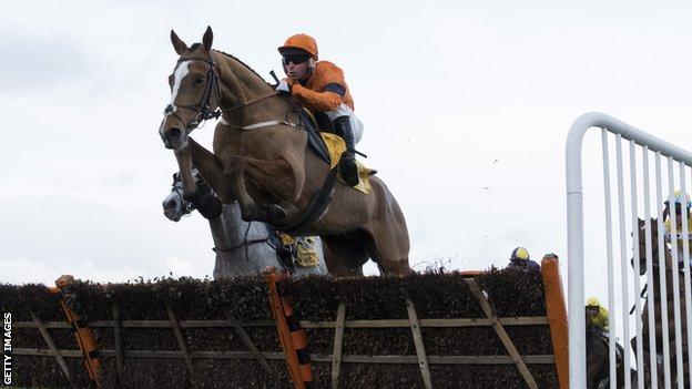 Jedd O'Keeffe: Sam Spinner's trainer in good health, on and off the ...