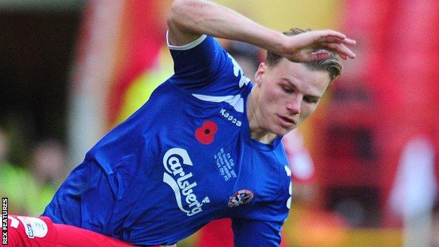 Cody Cooke: Truro City boss backs top scorer after red card at ...