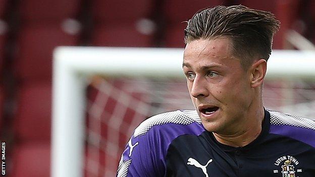 Harry Cornick: Luton Town striker signs new contract with Championship ...