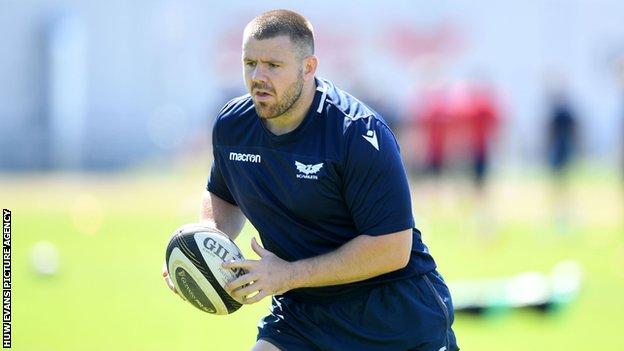 Rob Evans: Wales prop back in Scarlets win at Dragons - BBC Sport