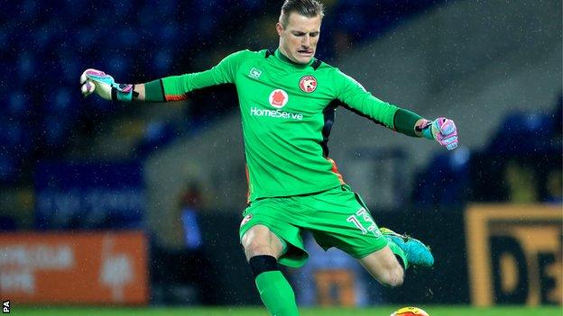 Craig MacGillivray: Shrewsbury Town complete move for ex-Walsall ...