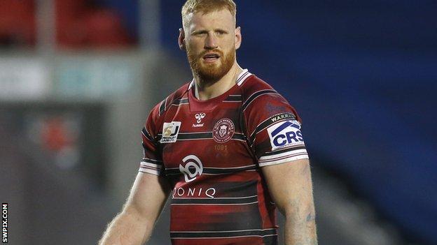 Joe Bullock: Warrington Wolves sign Wigan Warriors prop - BBC Sport