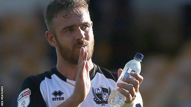 Tom Pope: Port Vale striker gets one-match ban for improper comments on ...