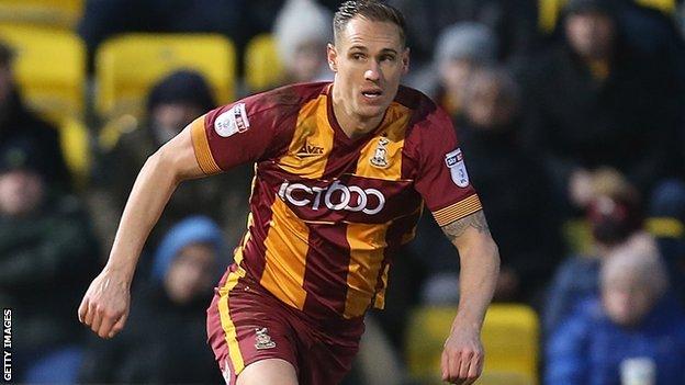 Matthew Kilgallon: Bradford City 'not showing enough cojones' - BBC Sport