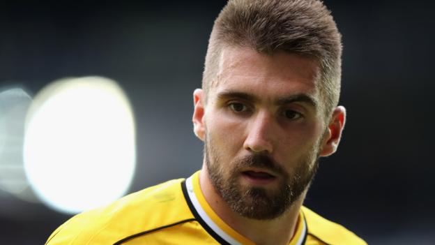 Matt Ingram: Hull sign QPR goalkeeper on a three-year deal - BBC Sport