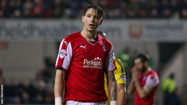 Cardiff City sign Greg Halford and let Lex Immers go - BBC Sport