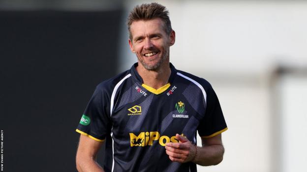 Michael Hogan: Glamorgan great disagrees with calls for change at Welsh ...