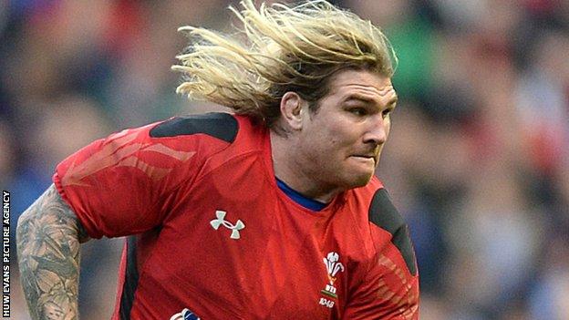 Richard Hibbard: Gloucester hooker 'can't argue' with Wales snub - BBC ...