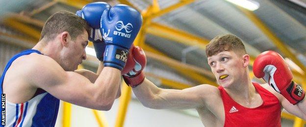 Scottish boxers Lee McGregor and John Docherty eye big games medals - BBC Sport