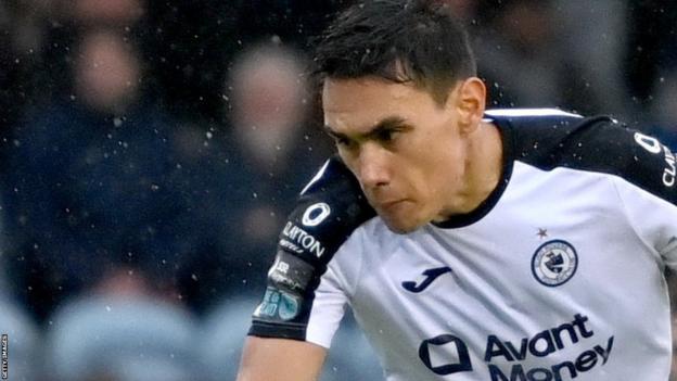 Shrewsbury Town sign striker Max Mata and defender Mal Benning - BBC Sport