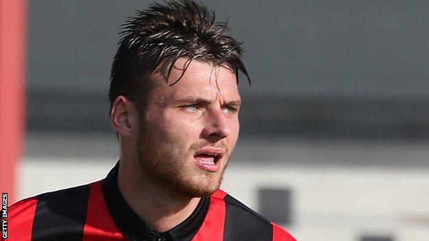 Ryan Edwards: Plymouth Argyle sign Morecambe defender - BBC Sport
