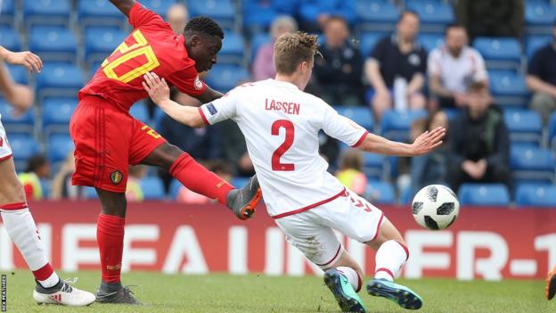 Jeremy Doku transfer news: Who is Manchester City's new winger? - BBC Sport