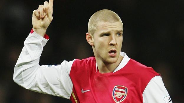 Philippe Senderos: Ex-Arsenal defender announces retirement - BBC Sport