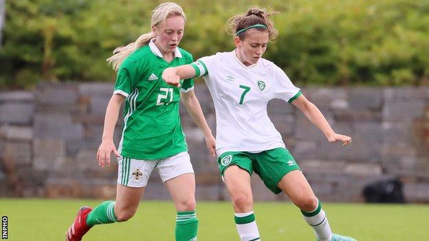 Republic of Ireland WNT: Teenager Abbie Larkin receives first senior ...