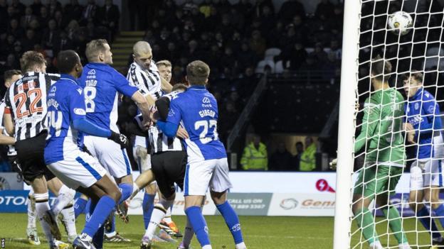 St Mirren 1-0 Queen of the South: Gogic header takes Buddies into ...