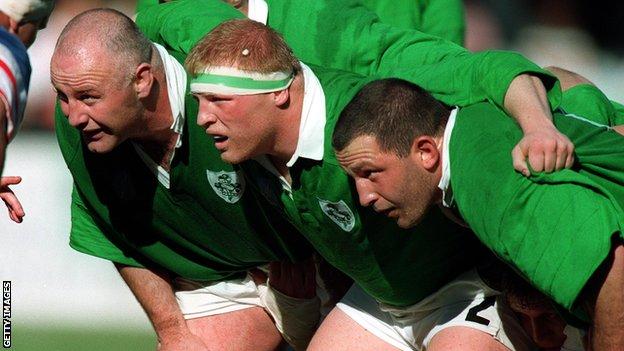Gary Halpin: Former Ireland prop dies aged 55 - BBC Sport